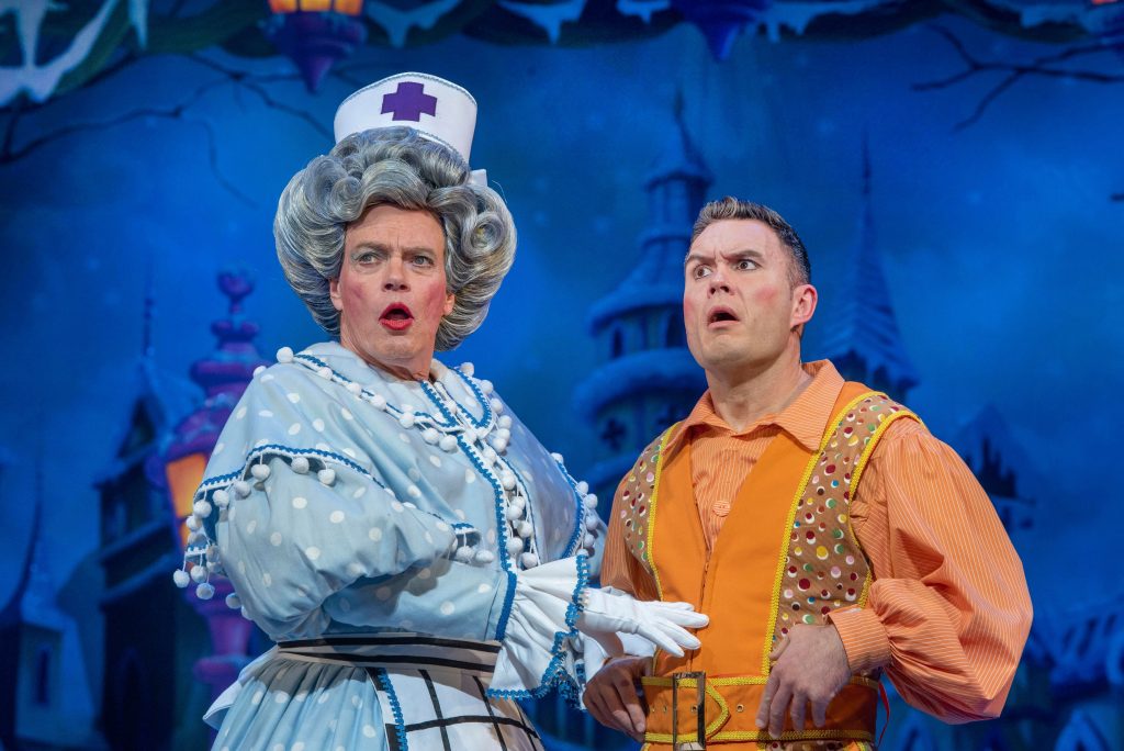 Review: Snow White and the Seven Dwarfs, Festival Theatre Edinburgh ...
